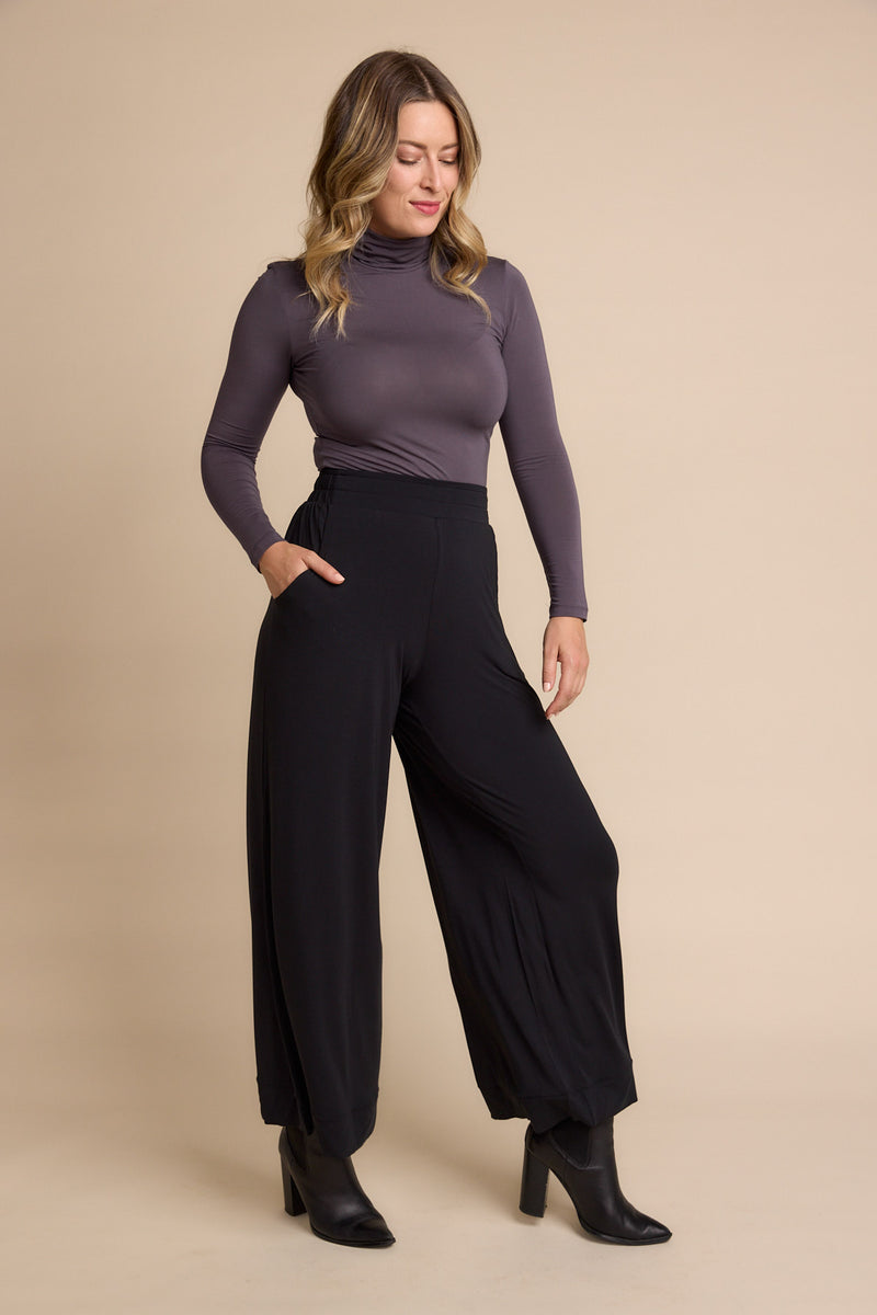 Turtle Neck Skivvy in Grape– Dalcheri